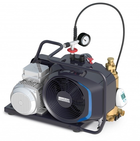 Bauer Junior 2 in Malta - Dive Shop